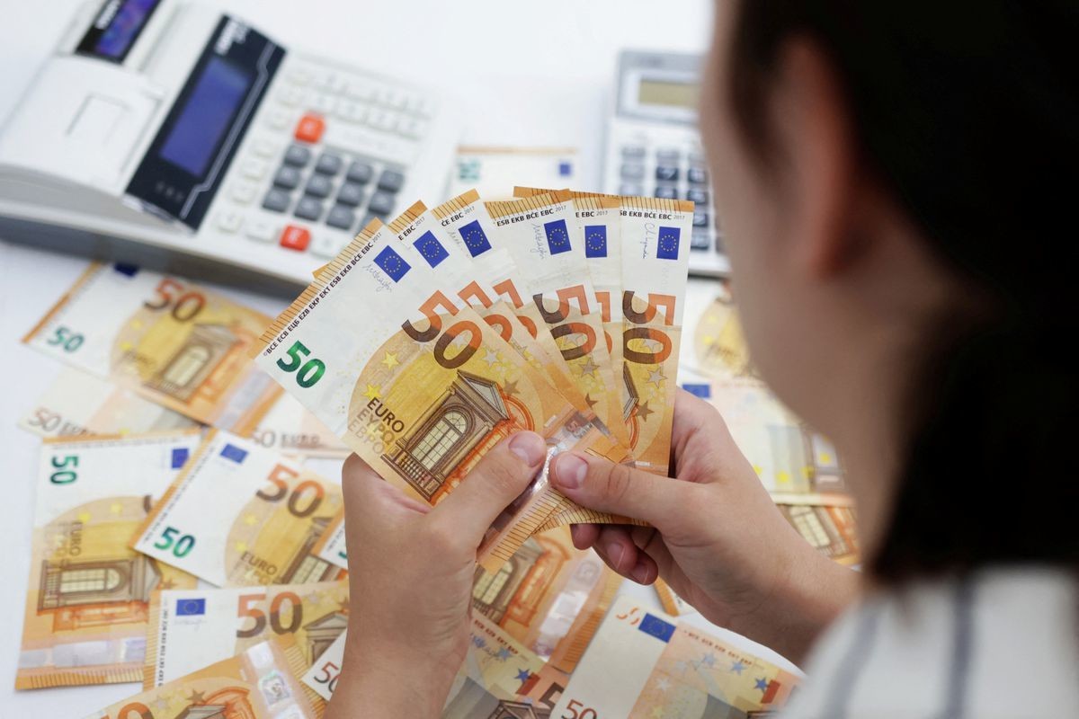 History of the Euro - Historical Review - Euros Journal